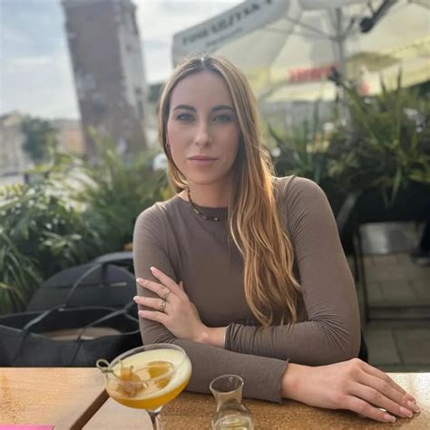 Jenny Queen Llc Jennylove2021 • Instagram Photos And Videos