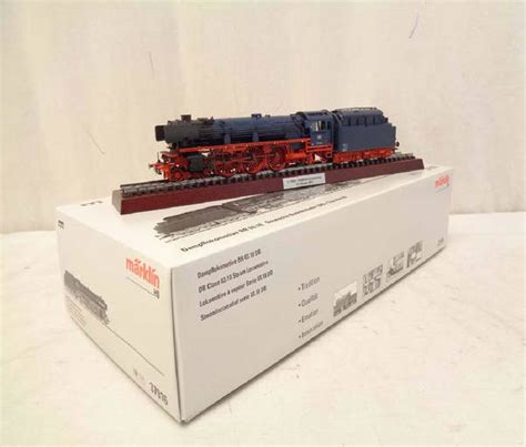 Marklin 37916 Ho Scale Br0310 Steam Engine And Tender