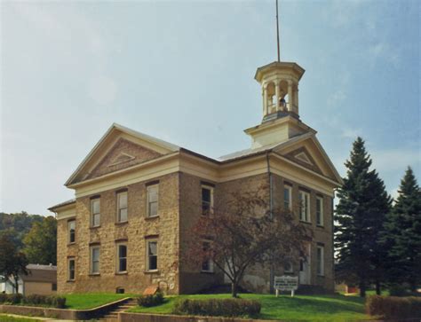 Lansing Ia Lodging At Stella Prell Blog