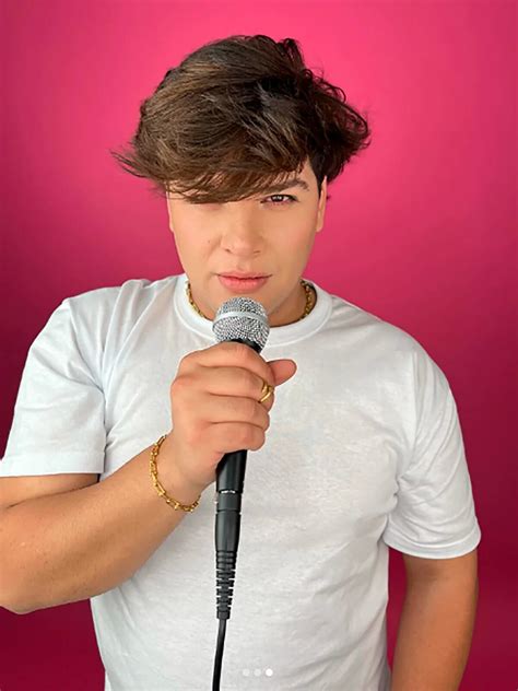 Final De Gran Hermano 2023 Quién Es Emmanuel Vich El Peluquero Y