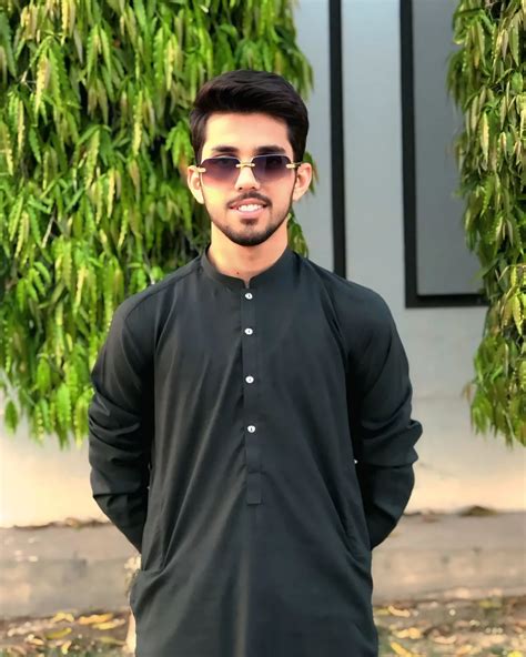 Malik Fakhar Fakharejaz • Instagram Photos And Videos