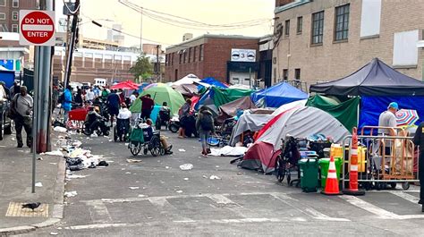 Boston Acting Mayor Ed Flynn Tours Mass And Cass It Was Worse Than I