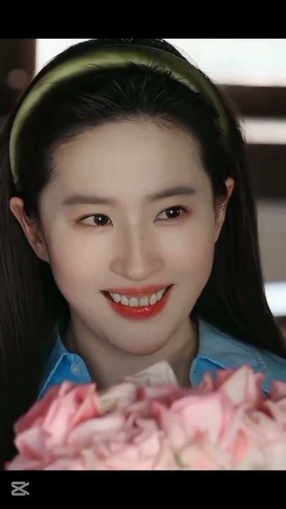 【圣诞节快乐】刘亦菲 玫瑰之美与永恒的风采 Mulan Liu Yifei Hoàng Diệc Mai Câu Chuyện