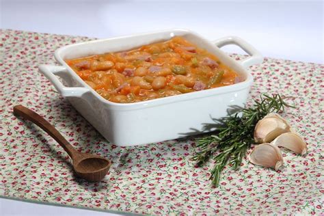 Cassoulet Light French Stew With White Beans And Turkey Ham