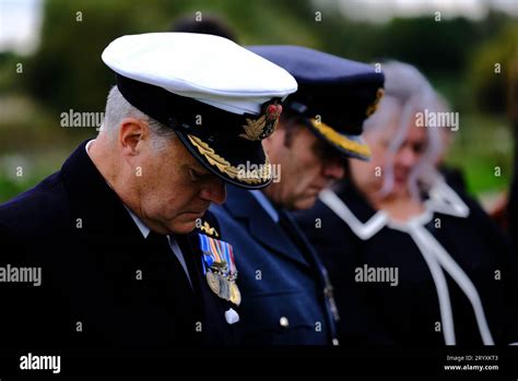 National Memorial Arboretum Uk 14th Oct 2021 Members Of The Armed Forces Mark The Unveiling