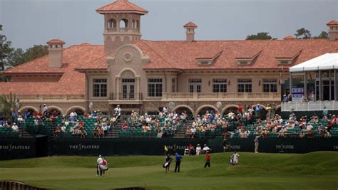 Grandstands behind 18th green will be removed for The Players