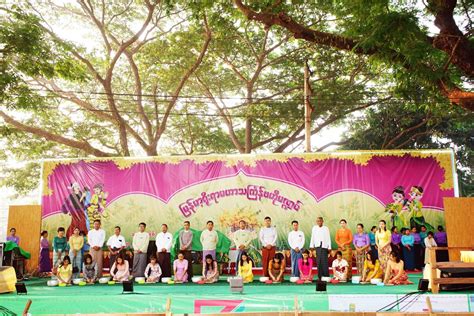 သံတွဲမြို့၌ သင်္ကြန်အကြိုနေ့တွင် ဘုရားစေတီပုထိုးများအား ရေသပ္ပါယ်ပူဇော