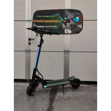 Elektrische Step Vsett 8