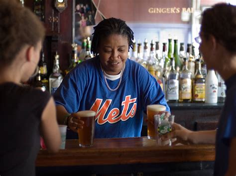 6 Best Lesbian Bars In Nyc And Queer Parties For Dancing