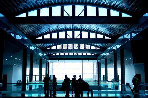 在背景中人们的轮光窗口 Label艺术场景阴影行人建筑反射窗户办公室团体大厅高清图片下载 正版图片321869239 摄图网