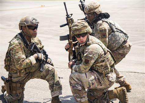 Dvids Images 9th Af Cc Visits 93d Agow [image 4 Of 10]