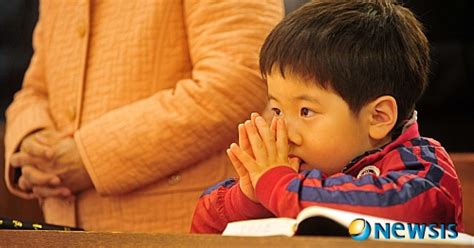 기도하는 어린이
