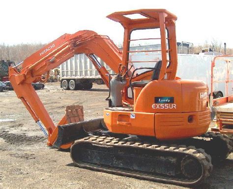 Giá Các Loại Máy Xúc Mini Dưới 300 Triệu Trên Thị Trường Hiện Nay