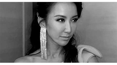 Foto Penyanyi Legendaris Coco Lee Meninggal Dunia Setelah Percobaan Bunuh Diri Halaman 2