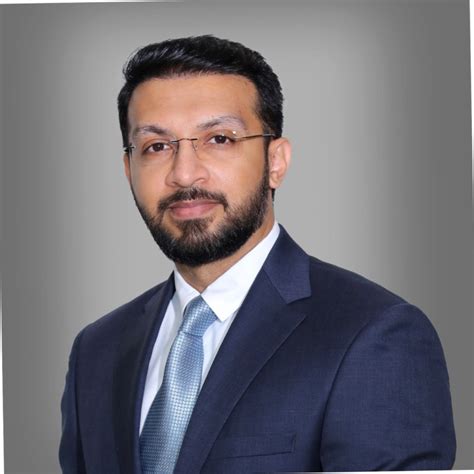 Nameer Abdul Majeed Specialist Dermatologist Medcare Hospitals