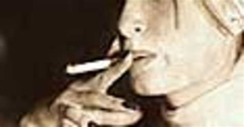 Por Qué Ellas Son Más Propensas A Comer Compulsivamente Infobae