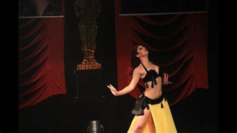 Kill Bill Espetáculo Luz Câmera E Dança Youtube
