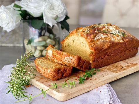 Quick Crumbly Rosemary And Thyme Bread — Very Vanderpump