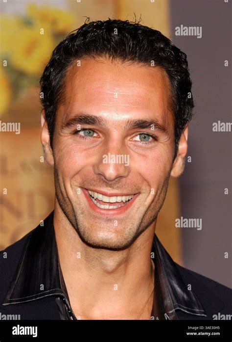 Sept 20 2003 Hollywood California Usa Actor Raoul Bova At The