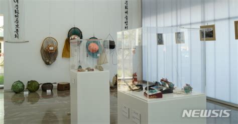 통영리스타트플랫폼 해녀 기획전 숨비소리 전시·공연