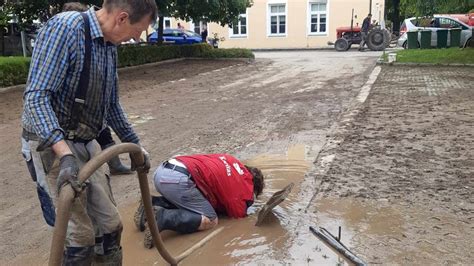 Ne Sadite Zelenjave Kjer Je Bil Mulj Pred Prašnimi Delci Se