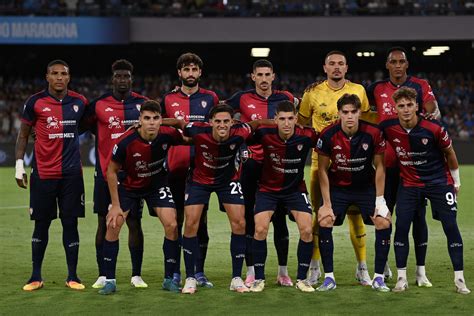Serie A Sempre Più Fisica Il Cagliari è La Squadra Più Alta Al Mondo