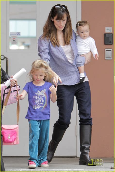 Happy 4th Birthday Violet Affleck Photo 2393952 Ben Affleck