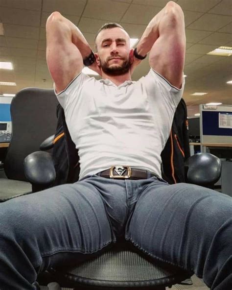 Manspreading Bulging While Sitting Page 306 Lpsg