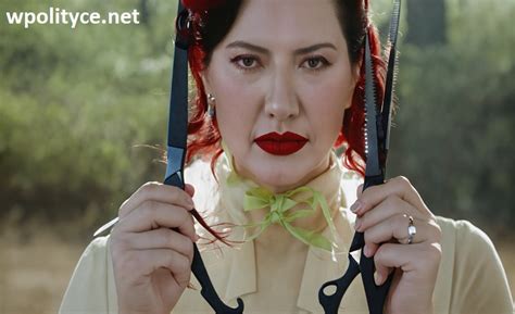 The Chilling Lure The Hook Killer Trope In Fiction Wpolityce Your