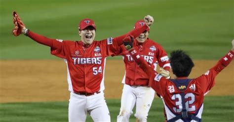 포토 양현종우승 환호