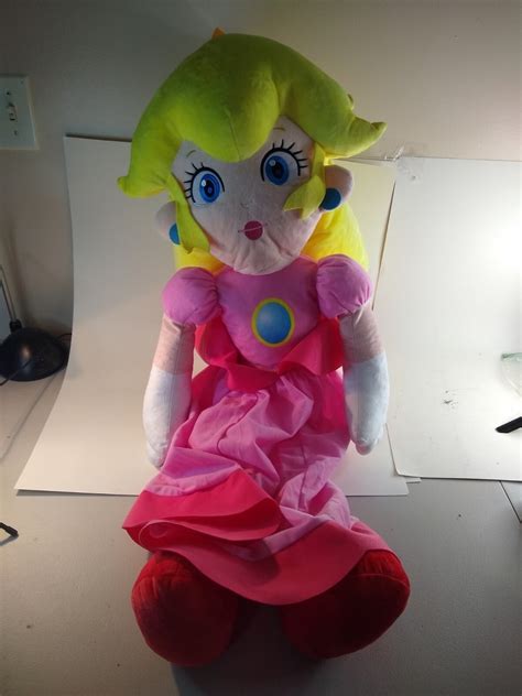 Princess Peach Plush Kellytoy Stuart Minion 12 32cm Plush Stuart