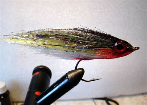 How To Tie A Pike Fly Drowning Worms