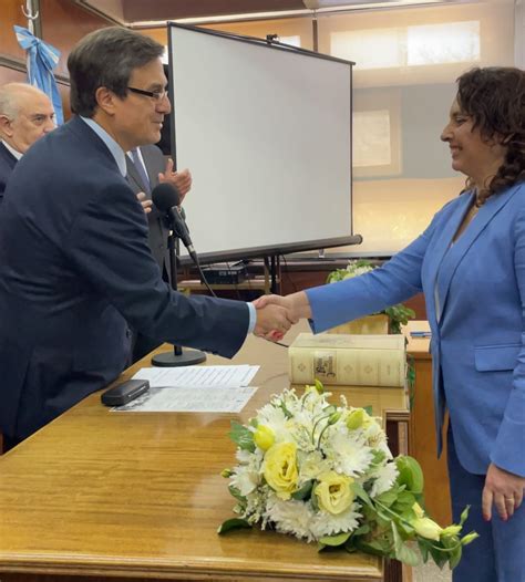 Dos Juezas Una Defensora Civil Un Defensor Penal Y Un Fiscal