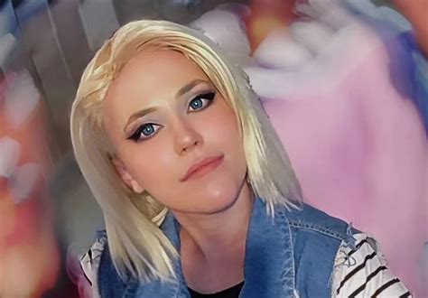 Belo Cosplay Da Android 18 De Dragon Ball Da Harybel