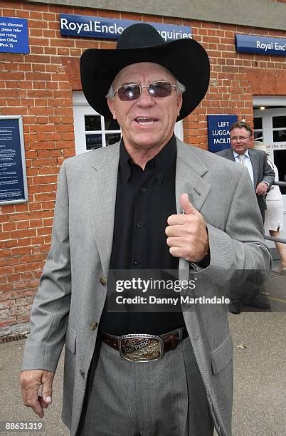 Wesley A Ward Photos And Premium High Res Pictures Getty Images