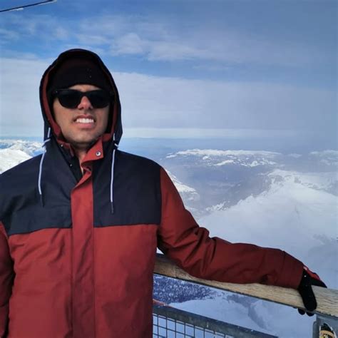 Michael Eaglin Eaglin140 • Threads Say More