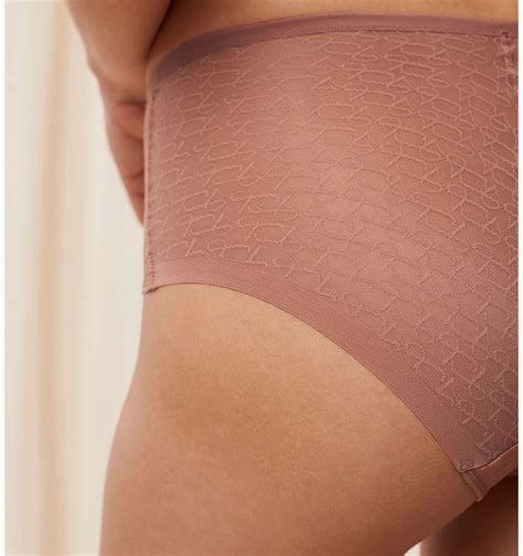 Triumph Signature Sheer Maxi Bras Nz