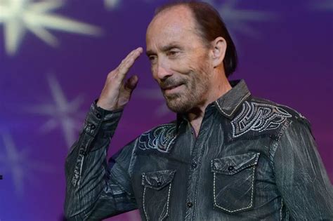 Lee Greenwood Is Not Retiring After All