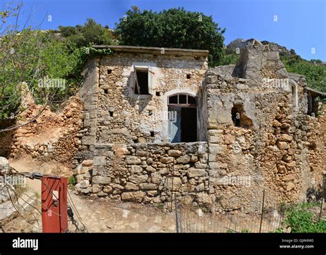 Ancient Greek House Layout For The Poor