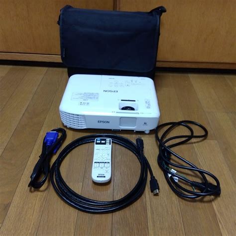 Epson Eb W05 プロジェクター本体 メルカリ