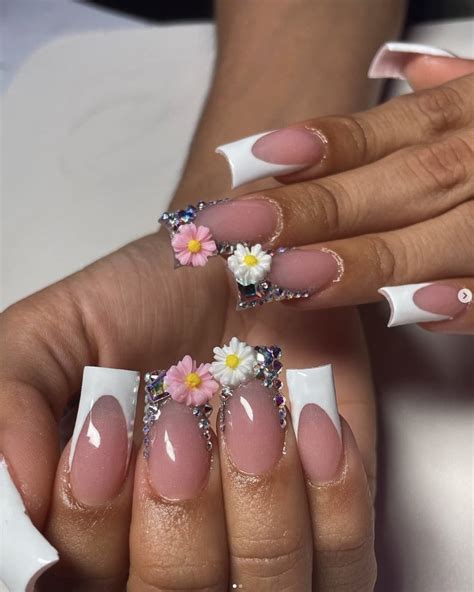 Make A Splash With 45 Duck Shaped Nail Designs