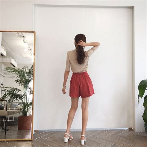 彡pinterest Me Eara ♡ ᴱᴬᴿᴬ ♡ 彡 ꒱ Mejiwoo103 Korean Girl Aesthetic 미지우 Backless Dress