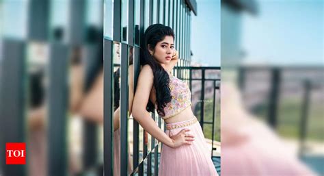 Ditipriya To Star In A Music Video Bengali Movie News Times Of India