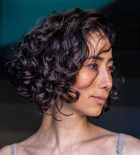 60 Most Delightful Short Wavy Hairstyles For 2024 Short Wavy Hair