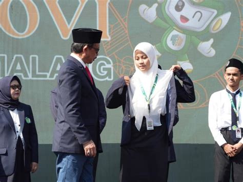 Dihiasi Penampilan 25 Paper Mob Pbak Uin Malang 2024 Berlangsung