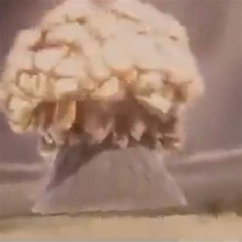 What Its Like To Experience A Nuclear Bomb Explosion In Vr A Video