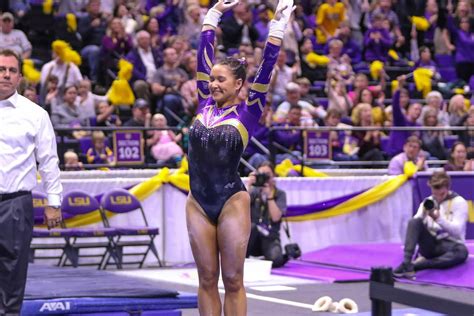 Sarah Finnegan Earns Sec Gymnast Of The Week Honors And The Valley Shook
