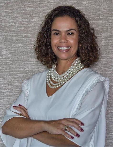 Daniela Teixeira História E Biografia G4 Educação