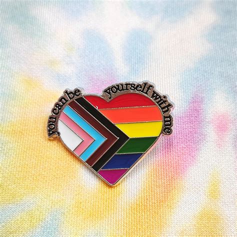 Colourful Heart Enamel Pinsheart Pinsheart Broochespin Badges