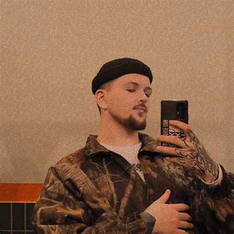 Malte Malte 161 • Threads Say More